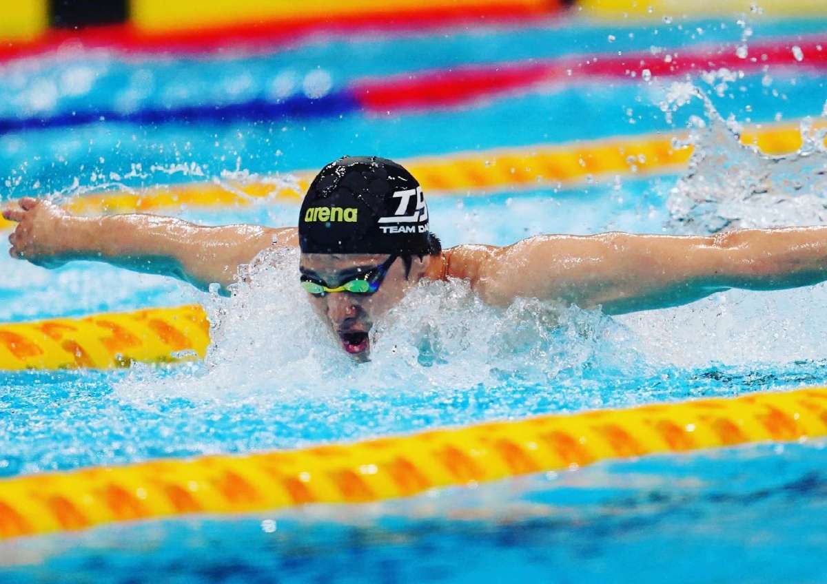 Daiya Seto é hexa nos 400 medley e Jordan Crooks é o homem mais rápido ...